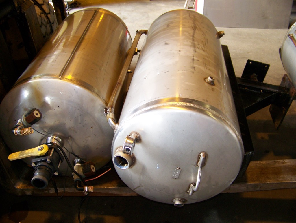 3 rinse-foam tanks 200 gal $500 ea (1) | Linco Precision, LLC