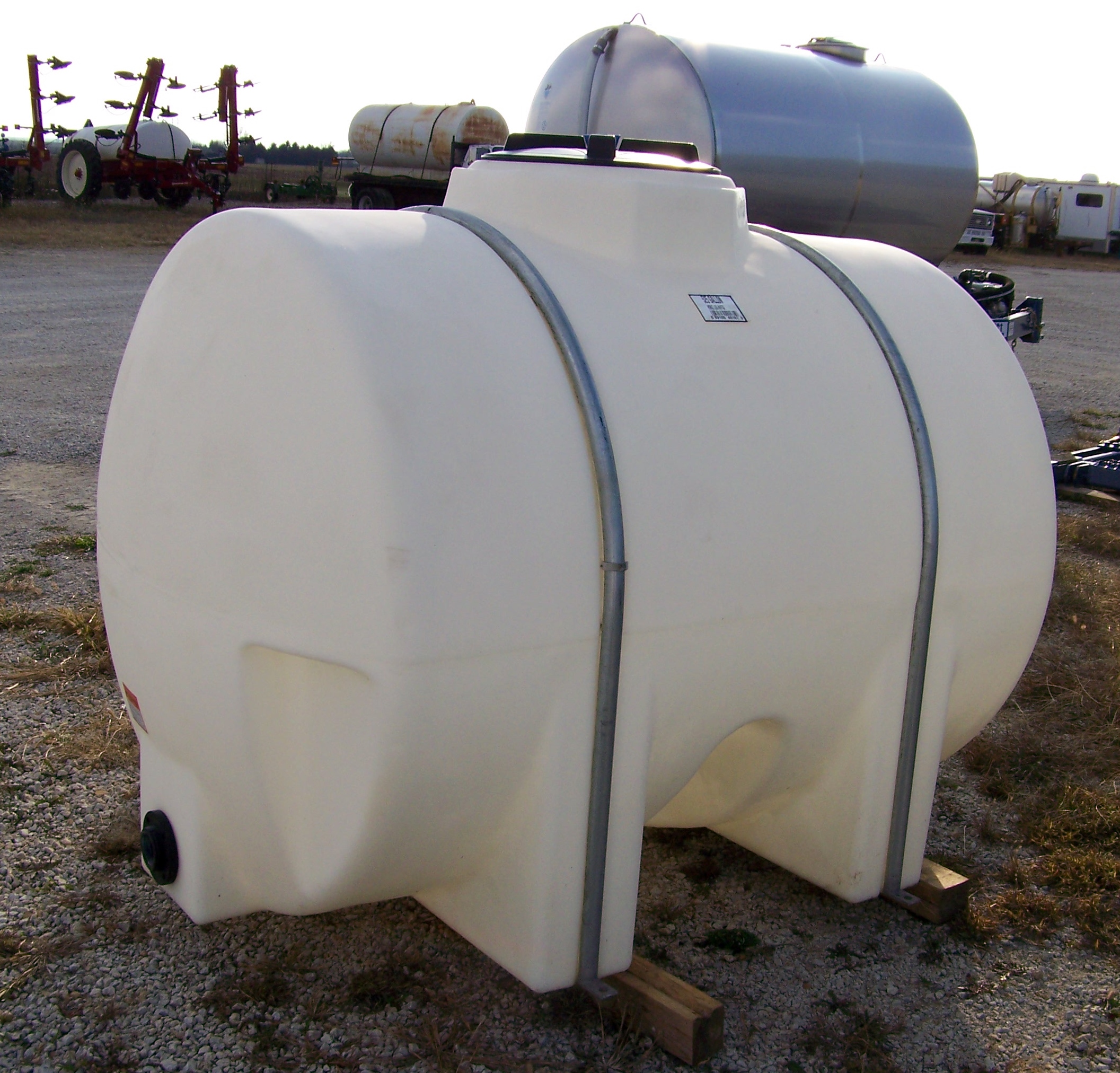 Norwesco 525gal tank (1) | Linco Precision, LLC
